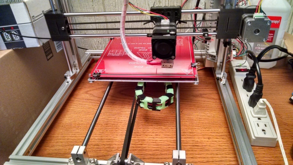 Free 3D file 2020 i3 Y Axis Cable Chain and Anchors V2・3D printer ...